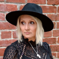 Brenda Trim, Author | Website | Books | Interview | Quotes - AllAuthor